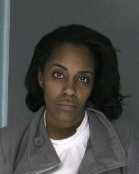 Woman Had 5 Men Rob Her Date, Cops Say