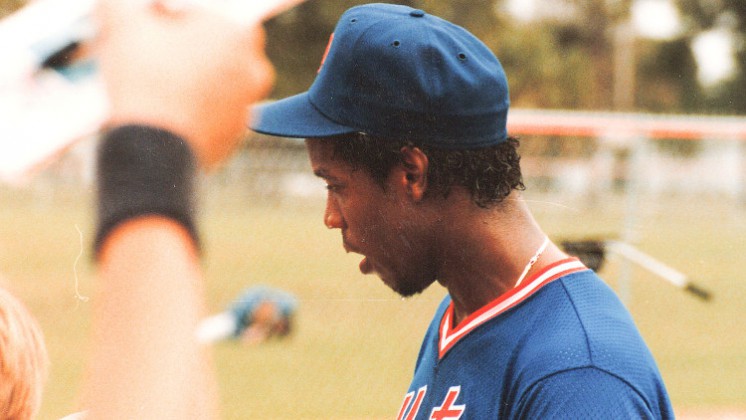 Doc Gooden Praises the Grass in Jericho
