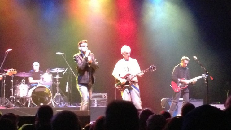Robby Krieger Blows The Doors Off The Paramount [Concert Review W/ Video]