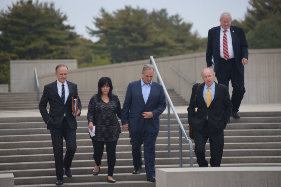 Ex-Nassau Exec Mangano, Wife Convicted at Retrial