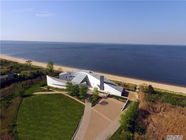 Rare Modern Mansion in Sands Point Asks $18.9M