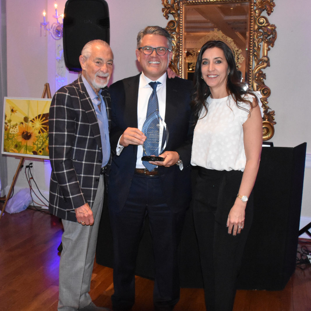 Chefs of Long Island Fundraiser Cooks Up Generosity