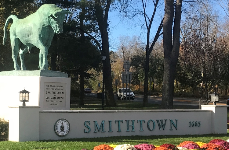 Smithtown: Running With The Bull