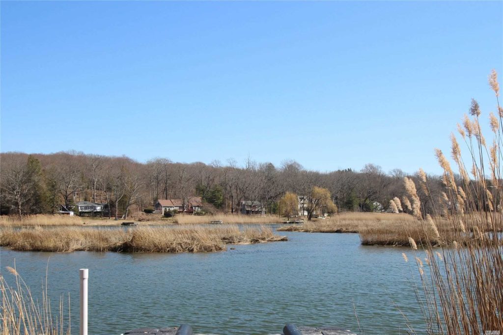 WWE Star Mick Foley’s Smithtown Home With Santa Room Asks $999,999