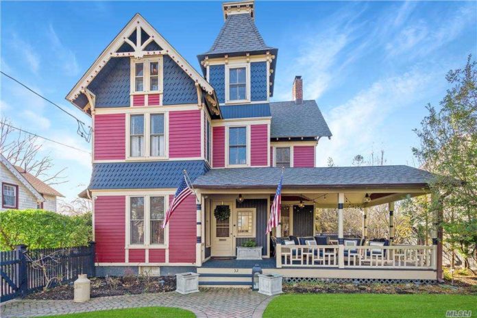 Charming Victorian Home in Bay Shore Asks $849K
