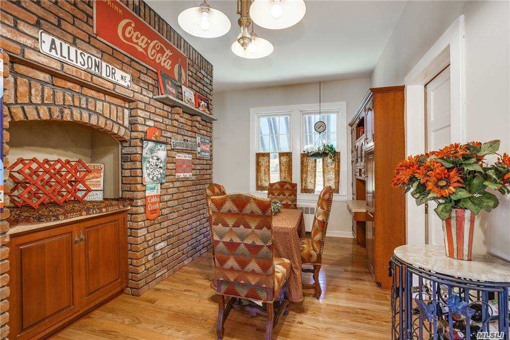 St. James Country-style Colonial Asks $1.4M