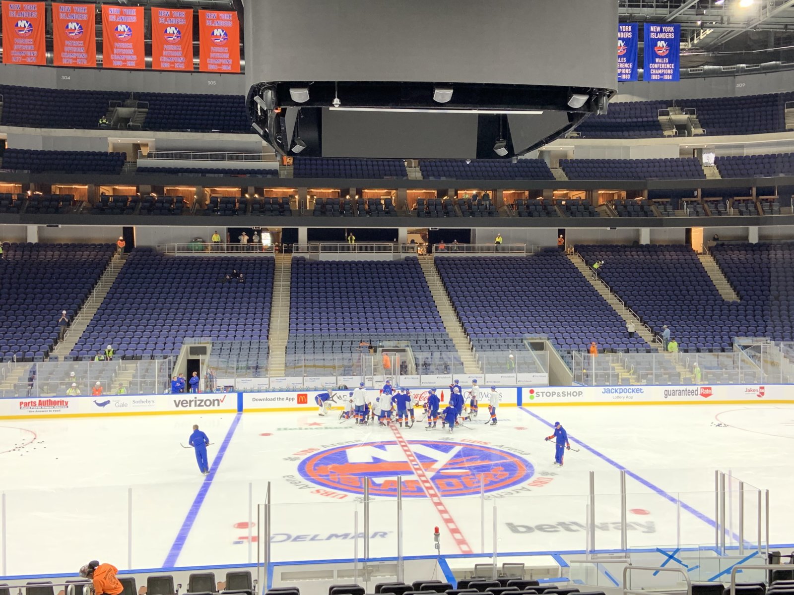 ‘It Absolutely Blew Me Away’: Islanders Get First Taste of UBS Arena
