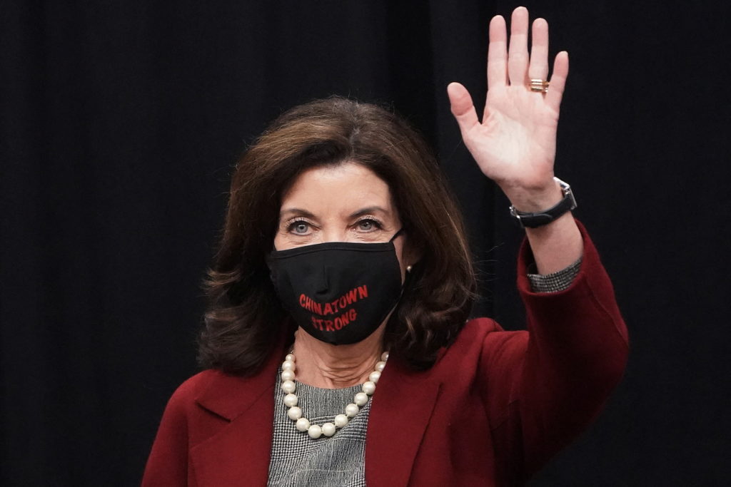 Hochul to Blakeman: Counties ‘Have to Follow State Law’ on Masks