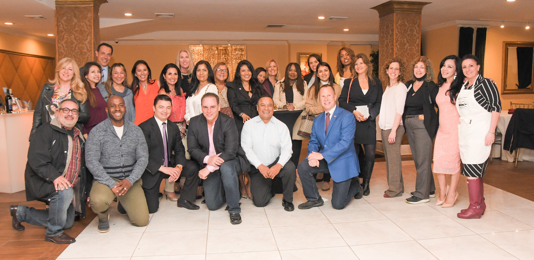 Inaugural North Shore Social Networking Event Meets at The Metropolitan ...