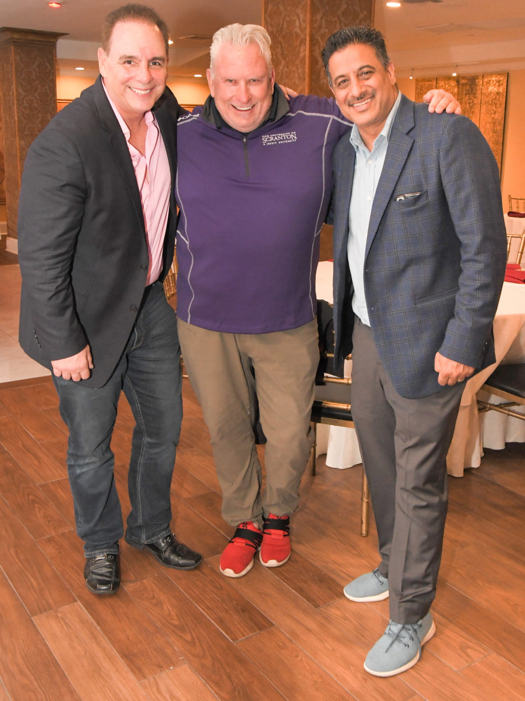 Inaugural North Shore Social Networking Event Meets at The Metropolitan ...