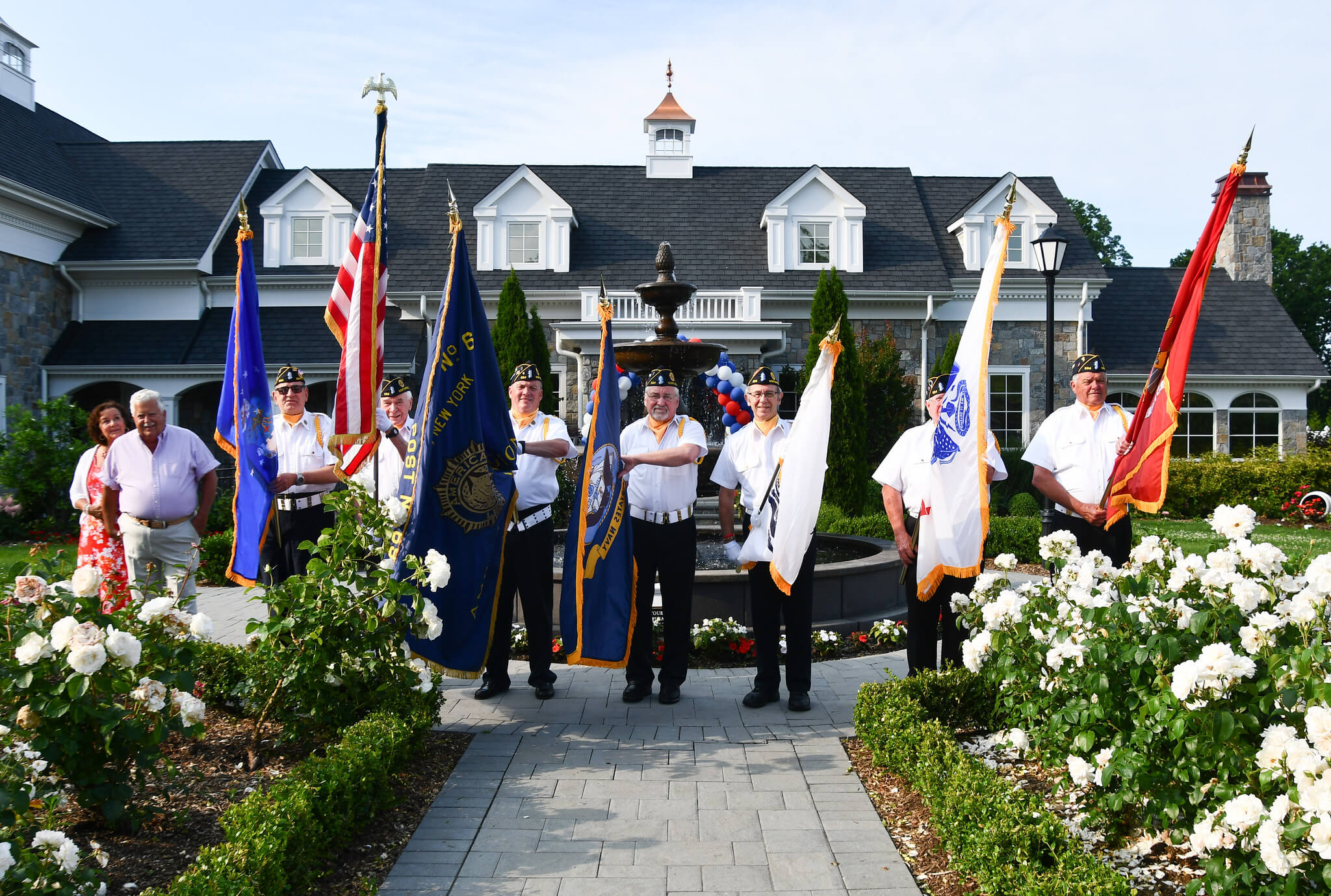 Rise Life Services “Rise On the Vine” Fundraiser at Del Vino Vineyards