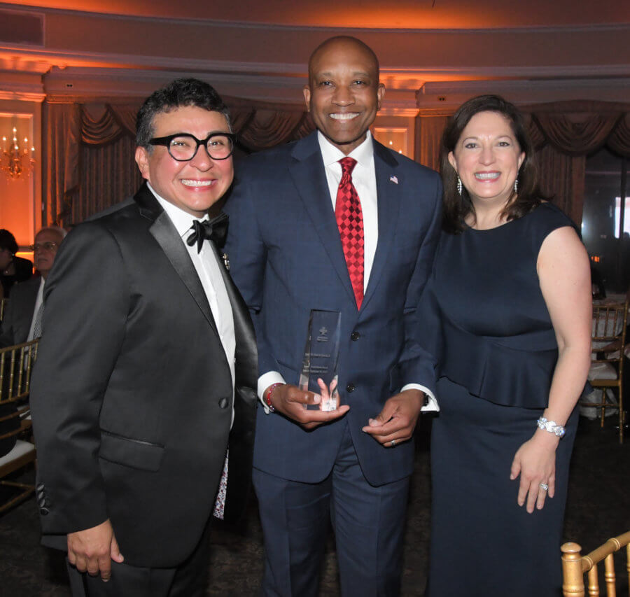 American Red Cross of Greater NY Holds Long Island Heroes Among Us Gala