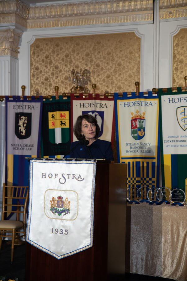 Hofstra University Holds 2022 Alumni Awards Dinner
