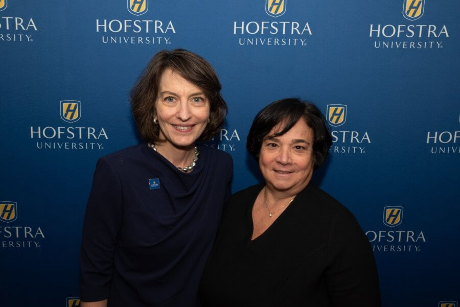 Hofstra University Holds 2022 Alumni Awards Dinner