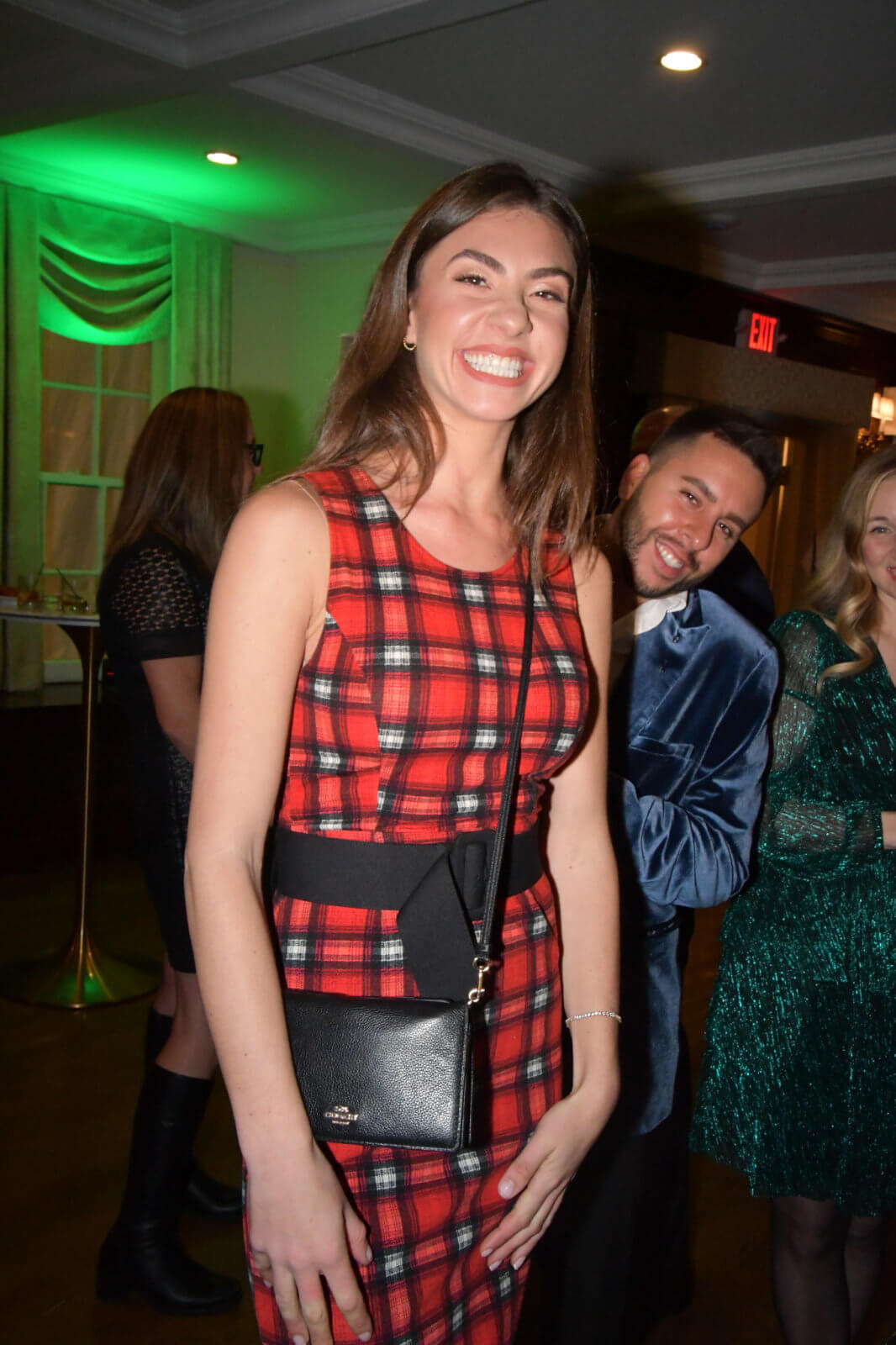 Compass Celebrates the Holidays in Roslyn