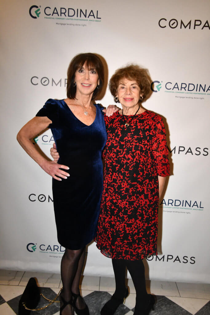 Compass Celebrates the Holidays in Roslyn