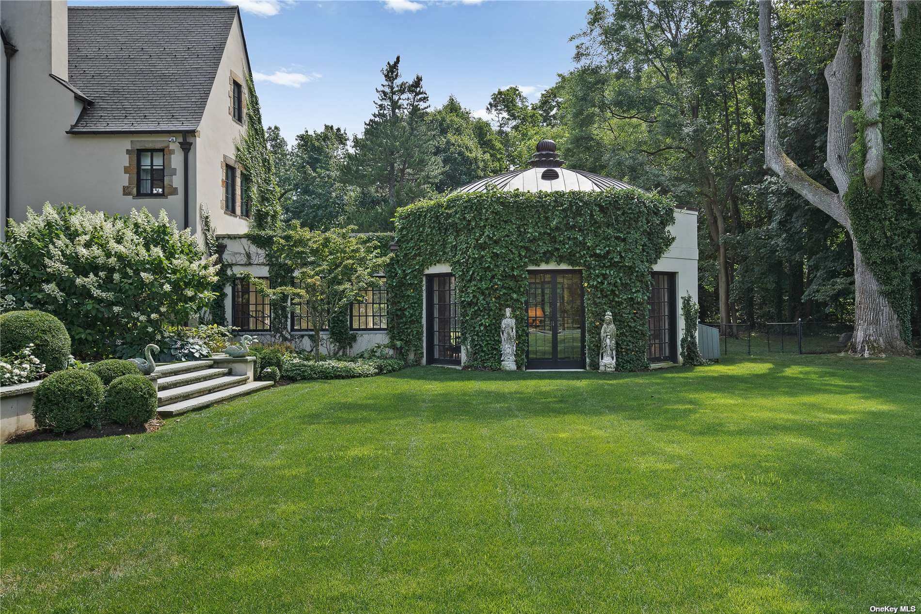 Grand, Historic Estate in Matinecock Village Asks $12.5M