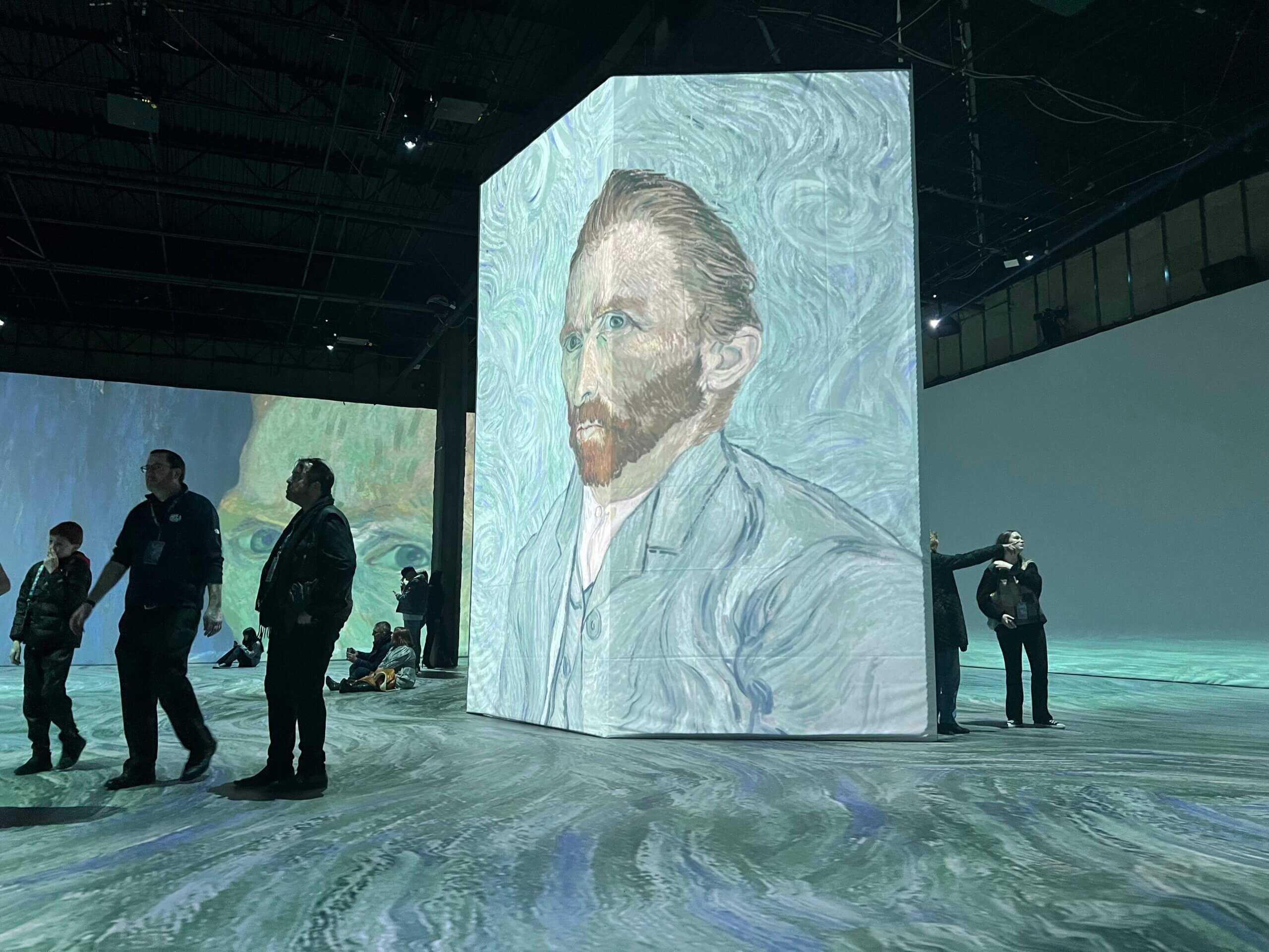Beyond van Gogh, a Mesmerizing Exhibit Reimagining Famous Painter’s ...