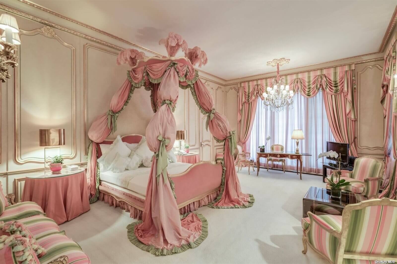 Lavish Levitt Gold Coast Mansion in Mill Neck Asks $5.5M