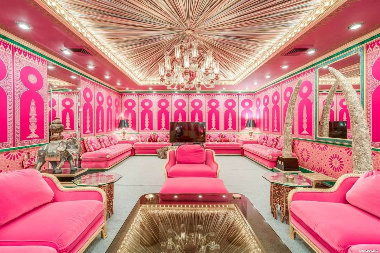 Lavish Levitt Gold Coast Mansion in Mill Neck Asks $5.5M