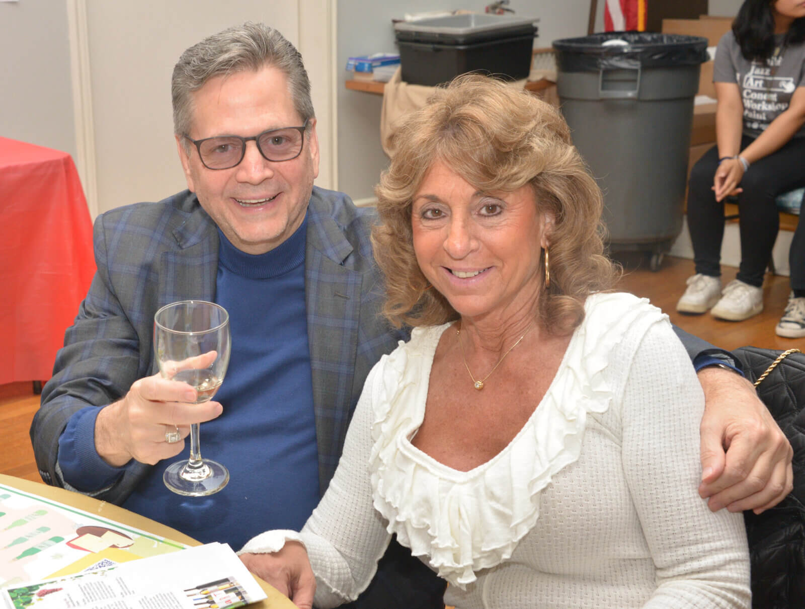 Westbury Arts Hosts Vive la France Wine Tasting Fundraiser