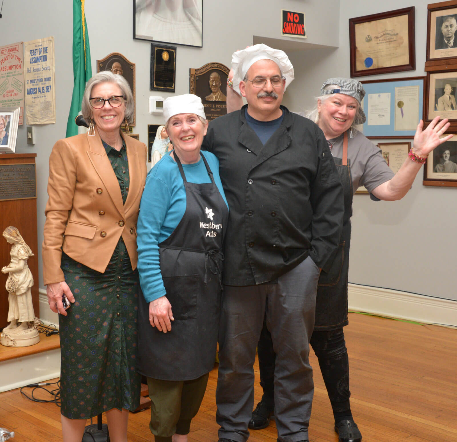 Westbury Arts Hosts Vive la France Wine Tasting Fundraiser