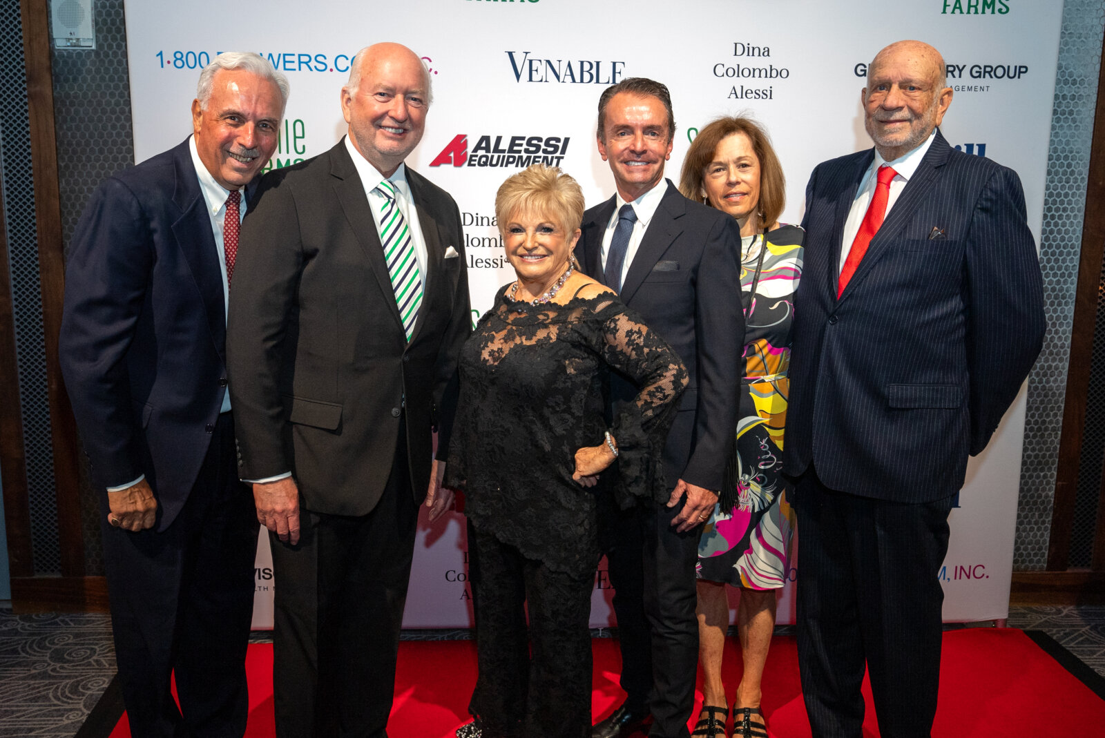 See Photos of The 2023 Smile Farms Gala!