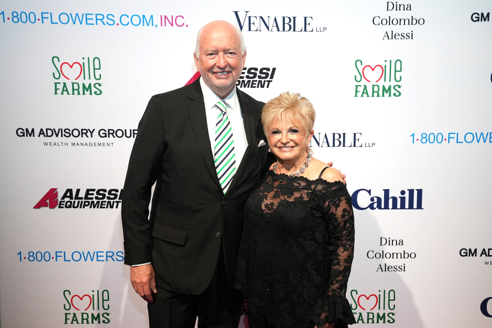 See Photos of The 2023 Smile Farms Gala!