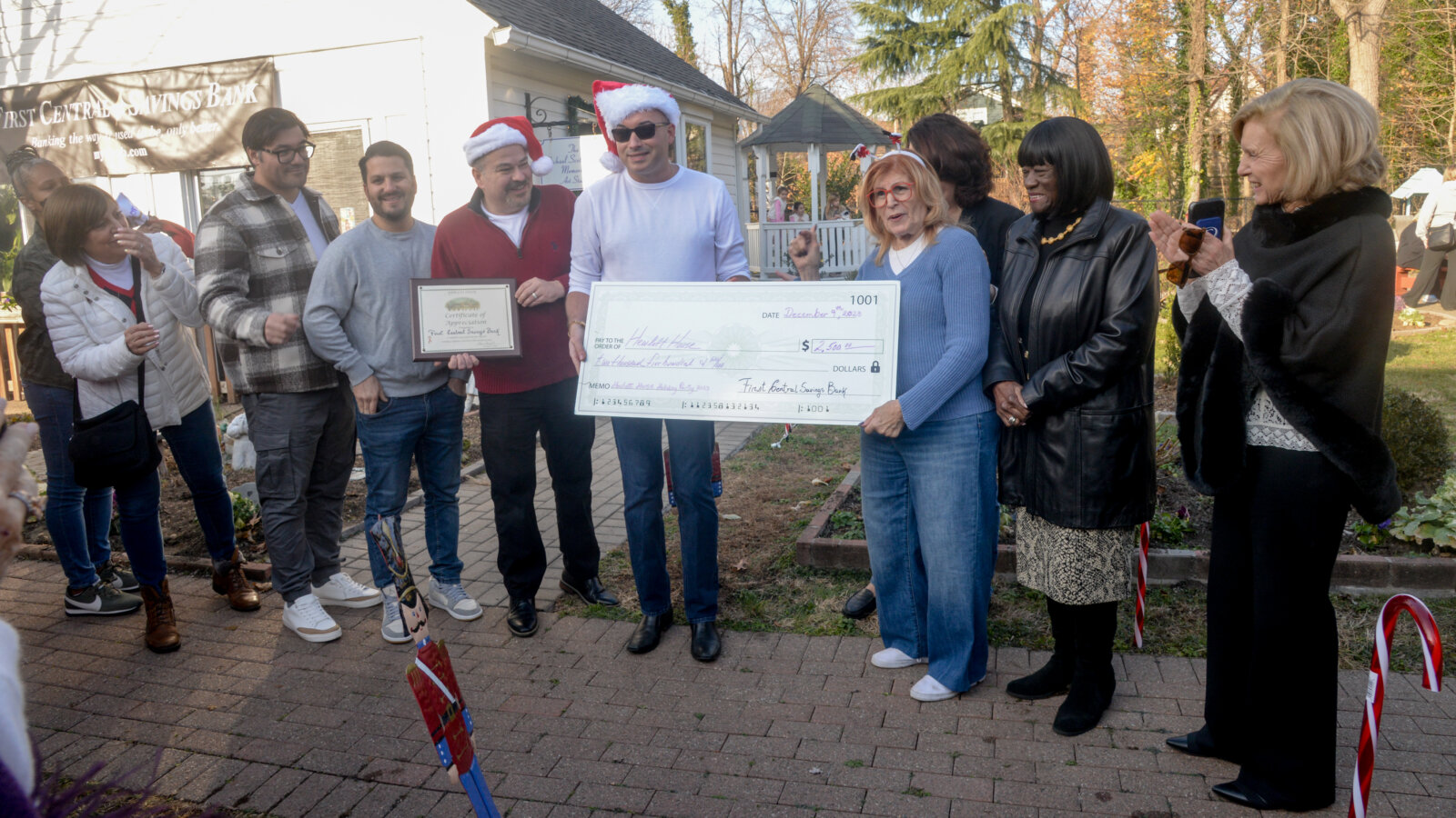 See Photos of The 2023 Hewlett House Holiday!