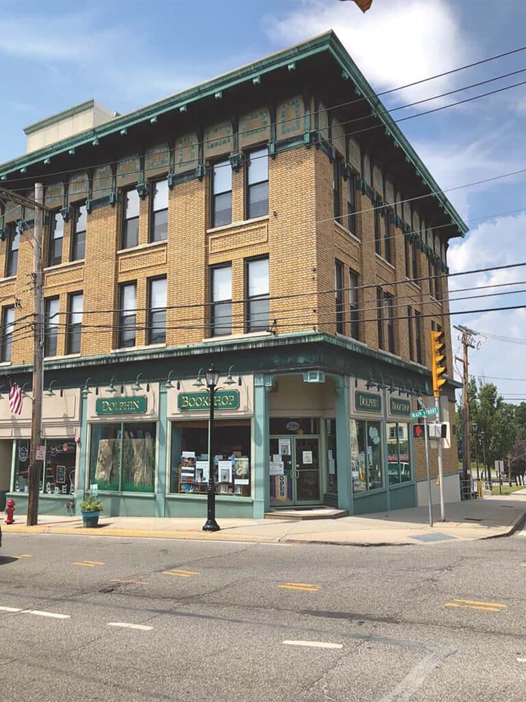 Long Island Author Comes To Port To Discuss Newest Book