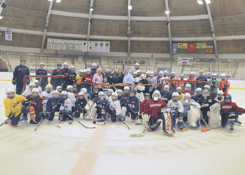 Cantiague Park Ice Rink Celebrates 50 Years