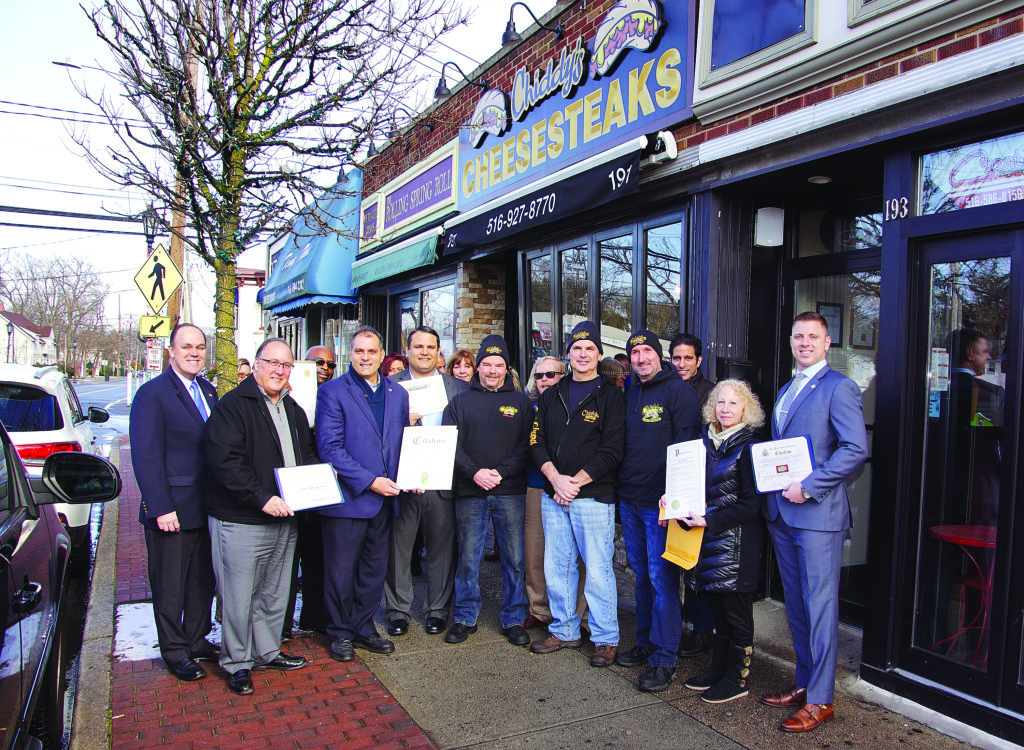 Chiddy’s Holds Grand Opening