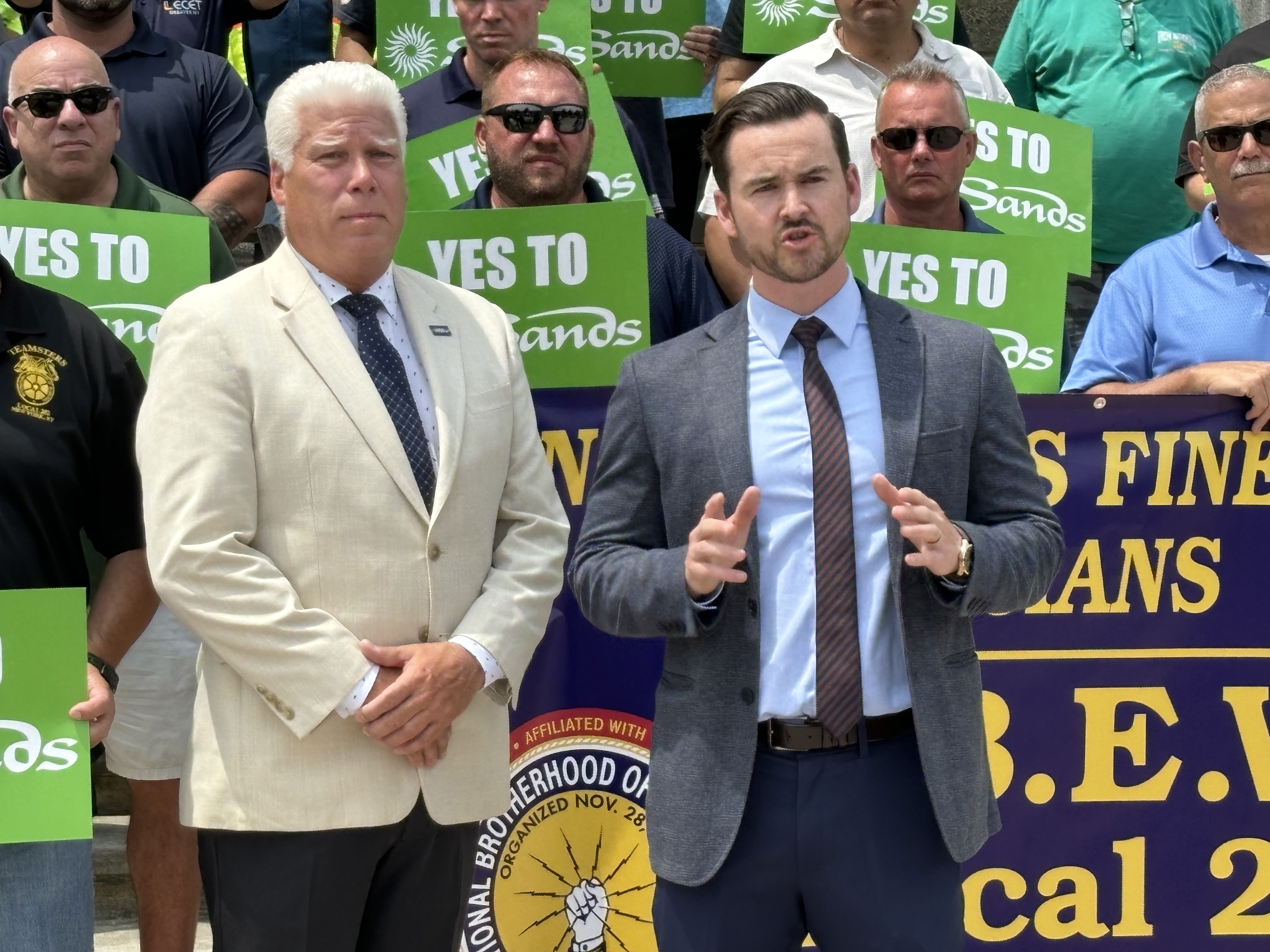 Nassau Legislature Approves Las Vegas Sands’ Lease on Nassau Coliseum