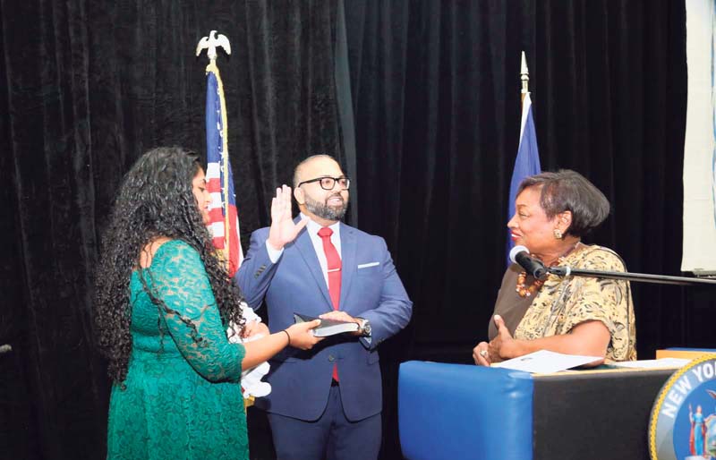 Senator Kevin Thomas Is Sworn In After Surprising Victory