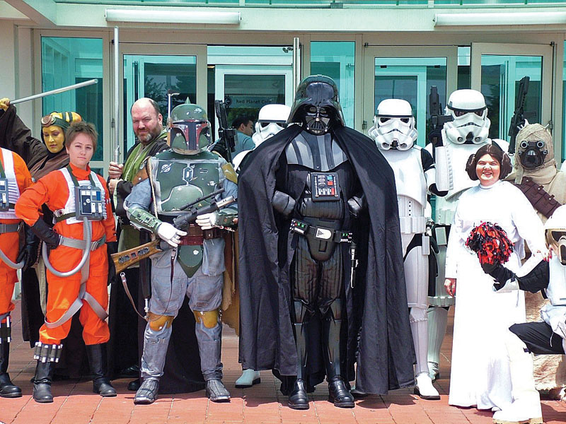 Cradle-Con: The Ultimate Fan Experience