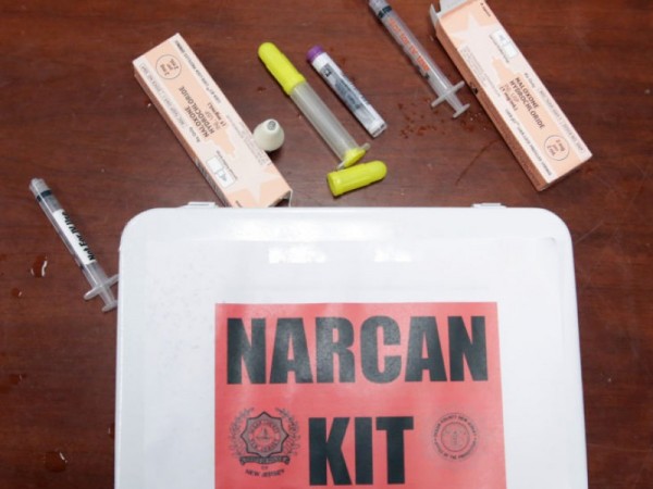 Learn how to administer Narcan at The Bryant Library – LI Press