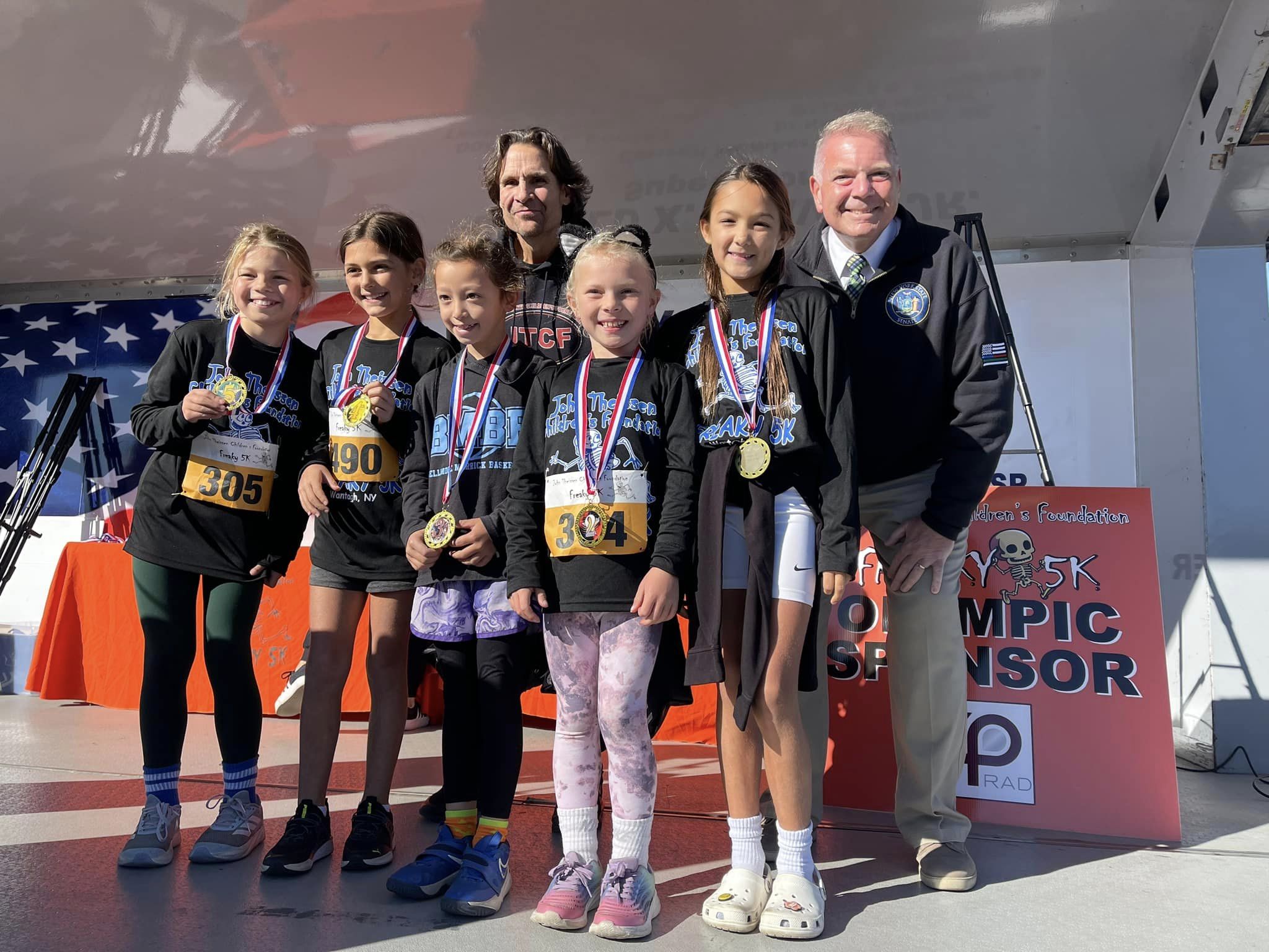 Freaky 5K in Wantagh, hundreds of runners