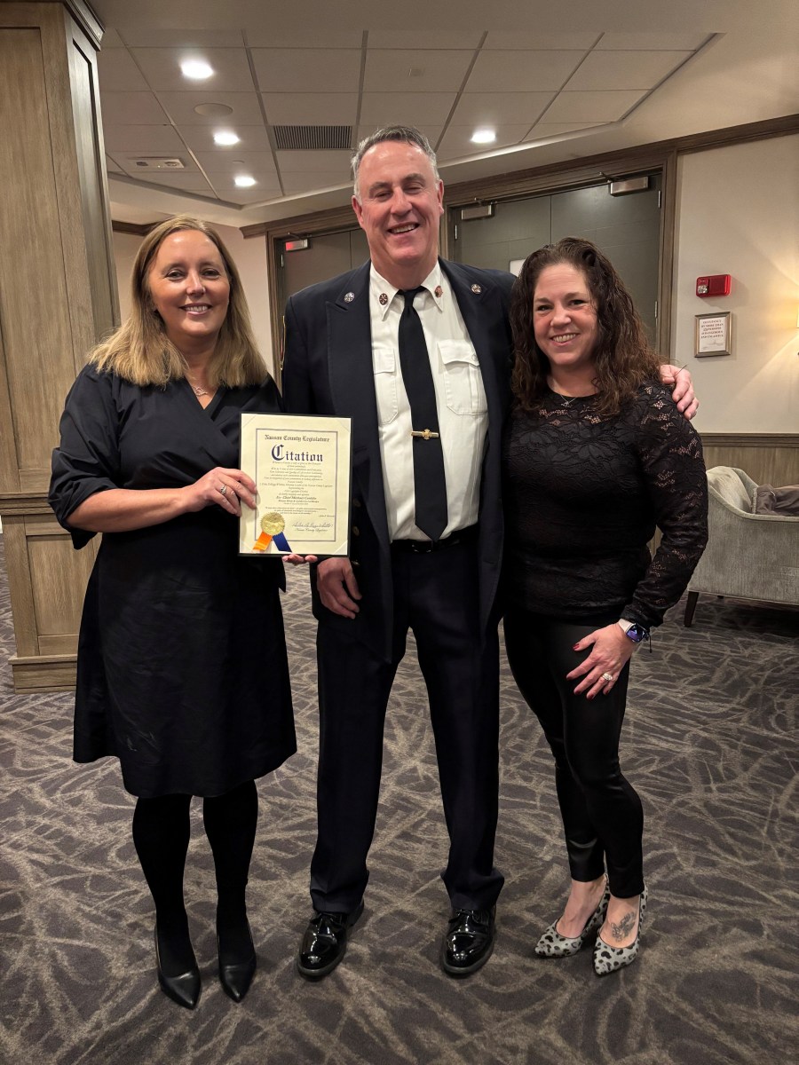 Michael Conklin celebrates 40th anniversary with Roslyn fire department ...