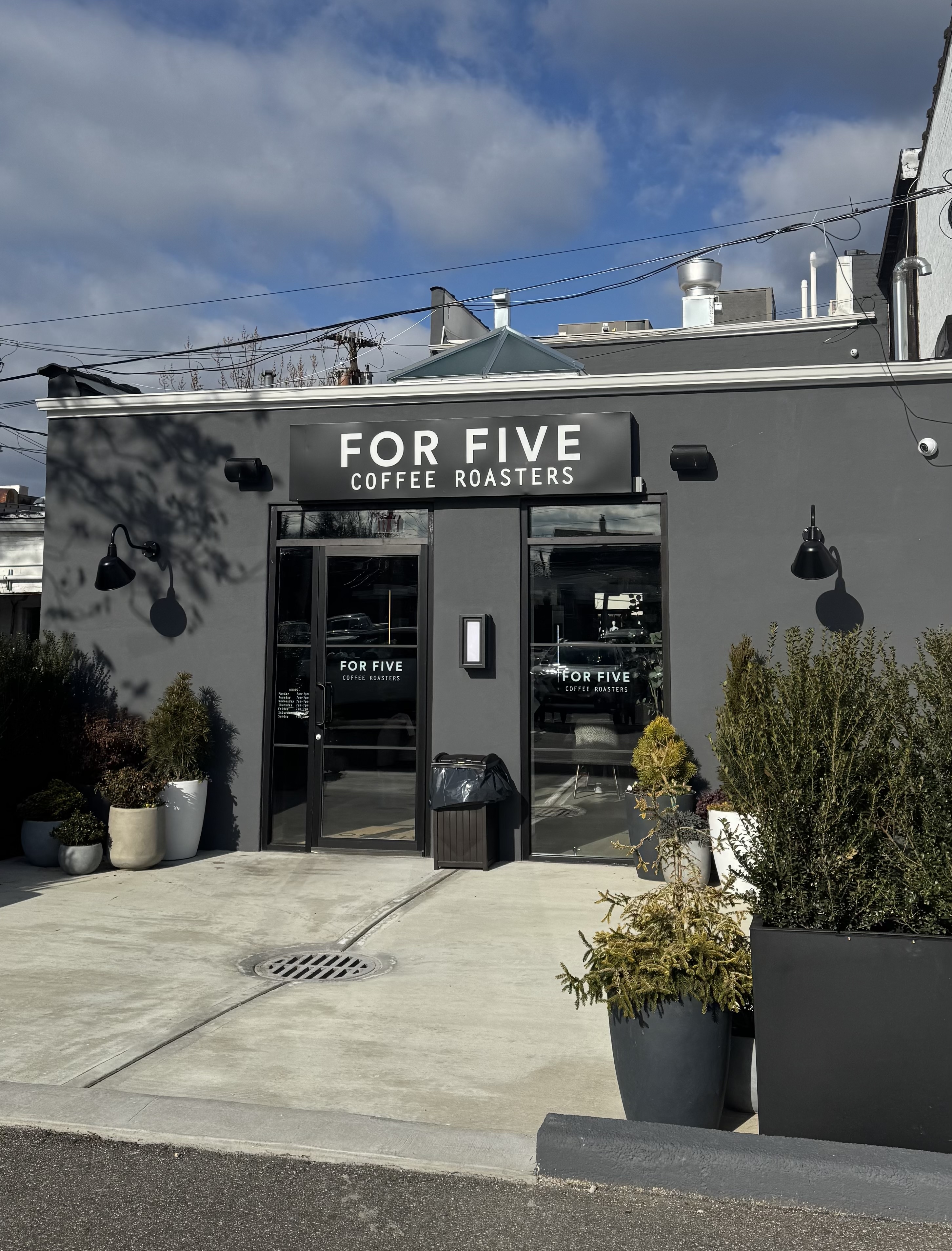 For Five Coffee opens new cafe in Port Washington