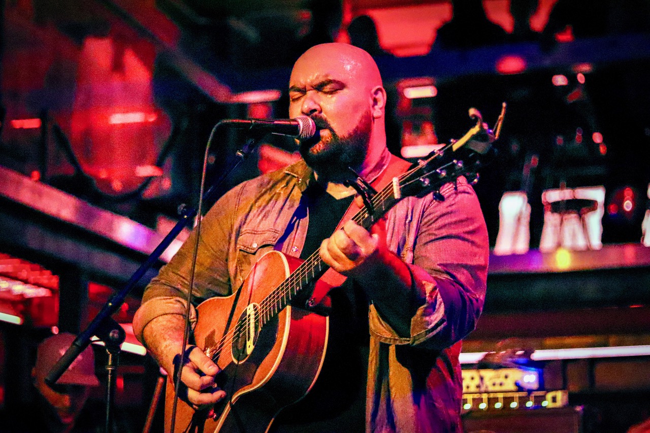 Troy Ramey brings soulful storytelling and Americana sound to The ...
