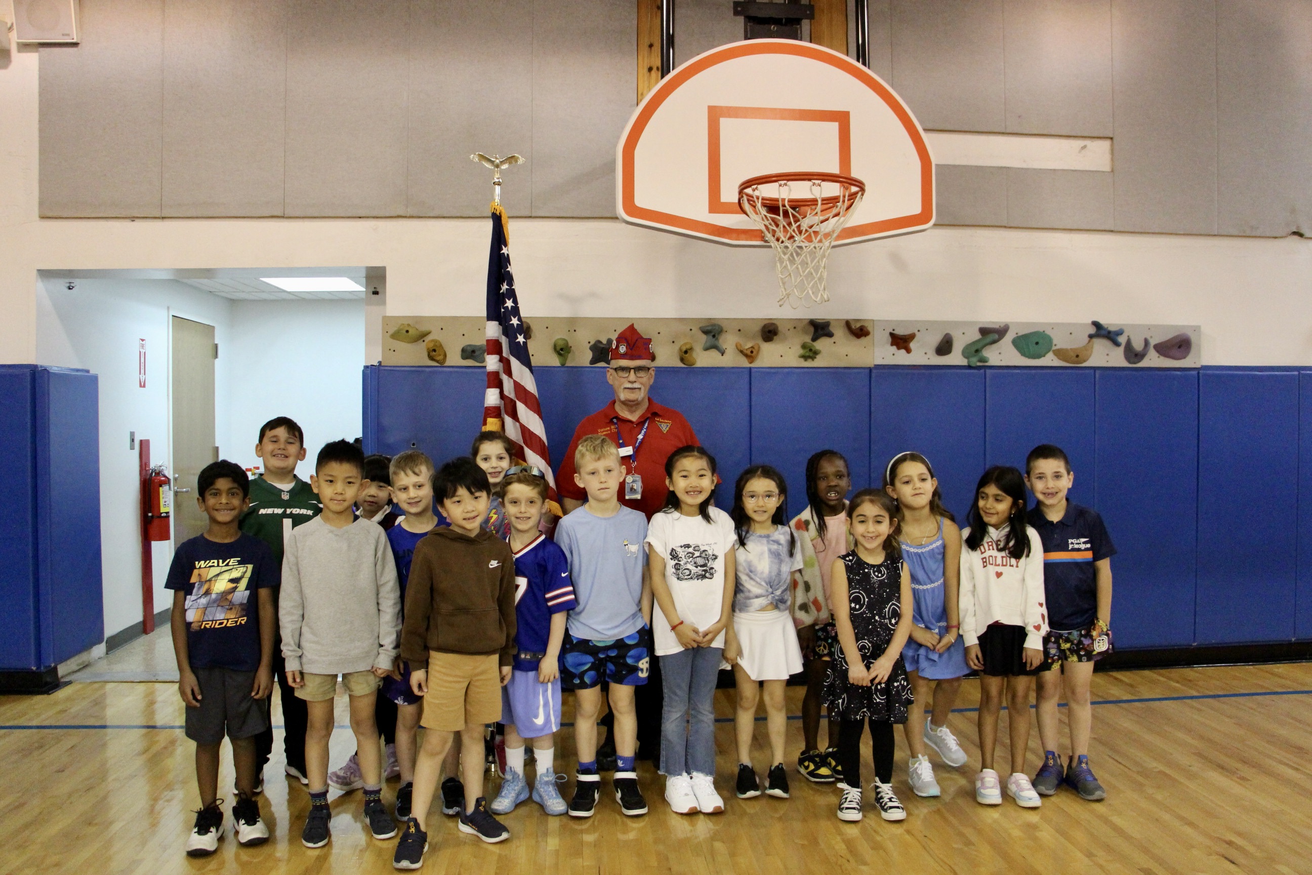 Flags for first graders at Roslyn elementary schools – LI Press