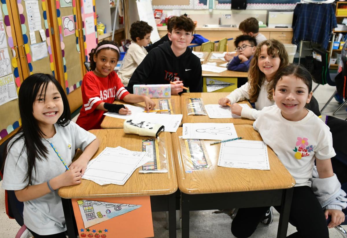 Carle Place High School students guide Cherry Lane second graders ...