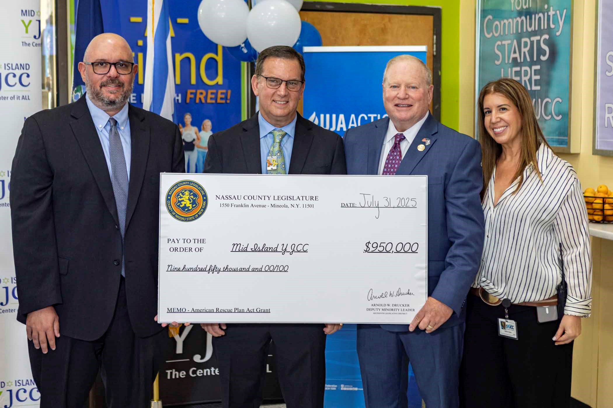 Mid-Island Y JCC receives $950K grant