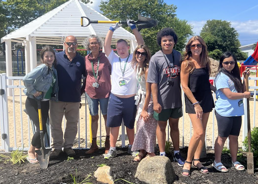 Bayville students lead beautification project at beach