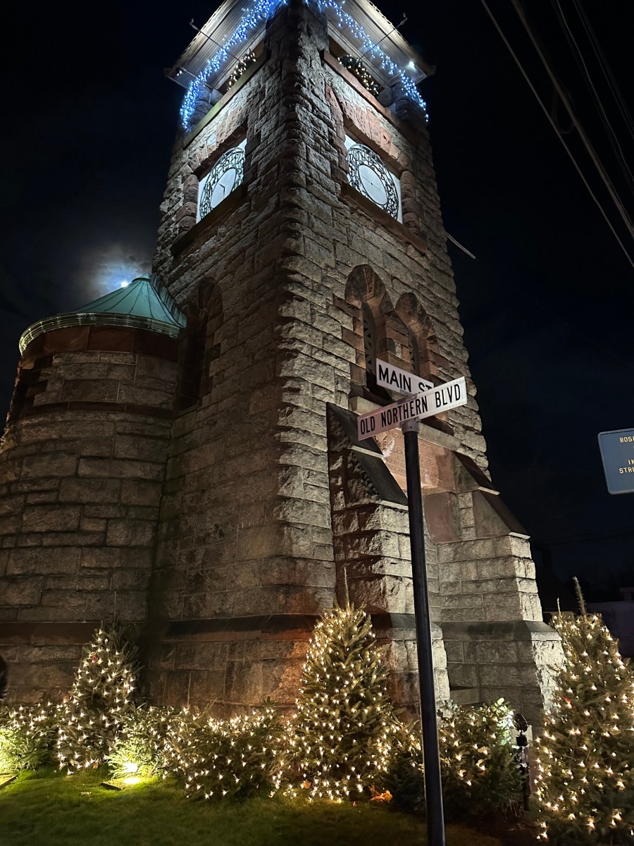 Roslyn Chamber to host Christmas tree and menorah lighting – LI Press