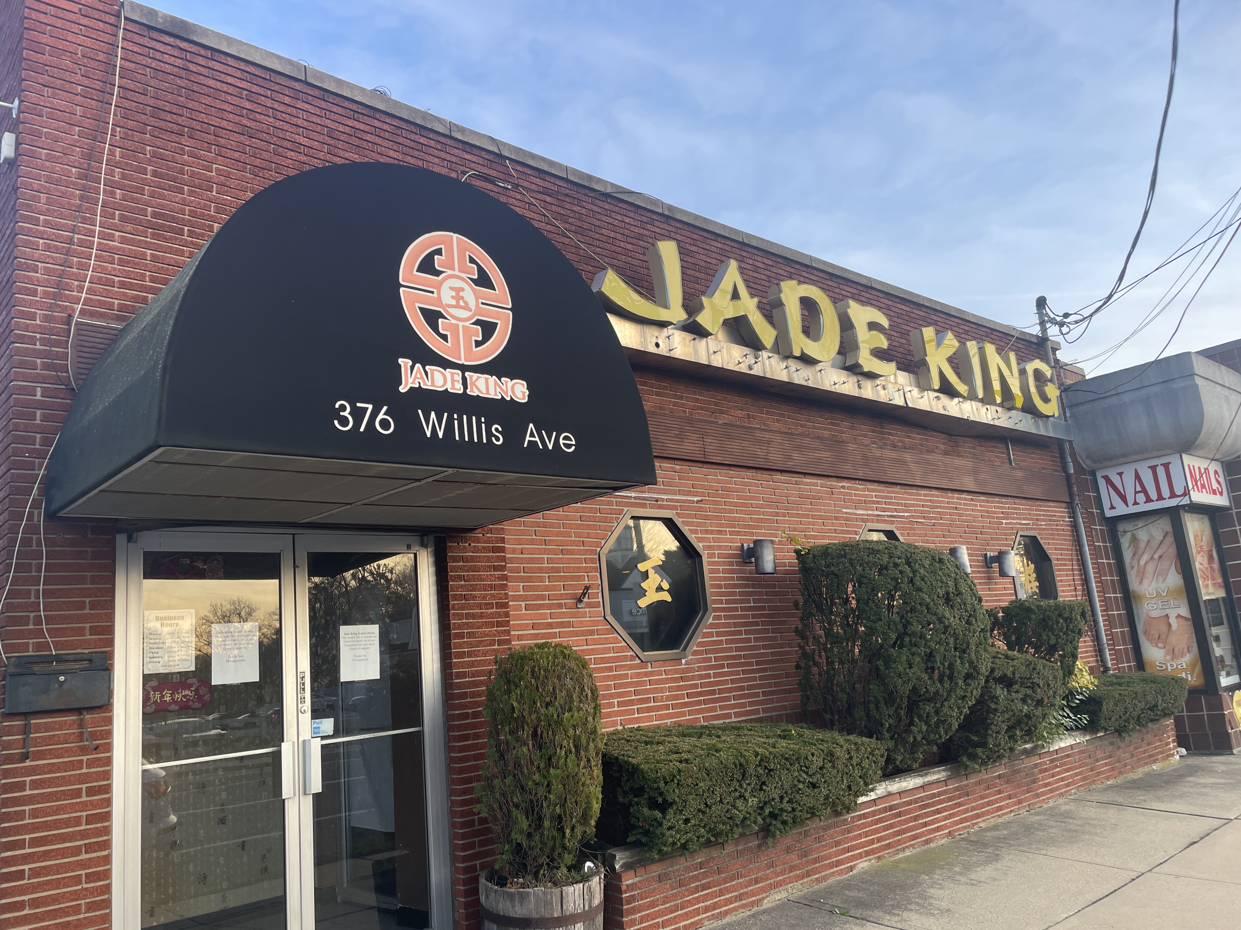 Roslyn Heights staple Jade King closes